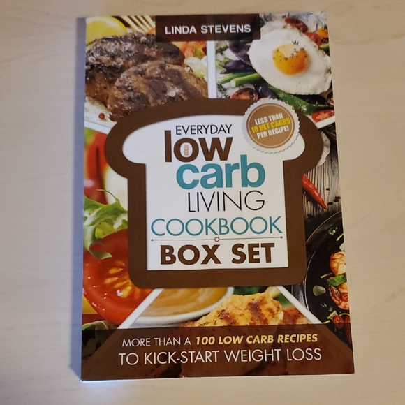 Linda Stevens | Kitchen | Everyday Low Carb Living Cookbook Box Set By ...